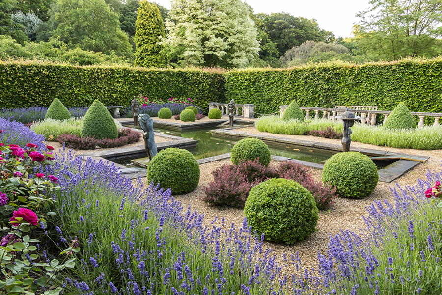 Formal Pond and Knot Garden at Barnsdale Gardens - Greatdays Group Travel