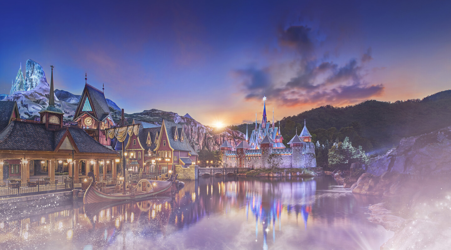 World of Frozen Signature Visual ©Disney - (HD19649_No Expiry ...