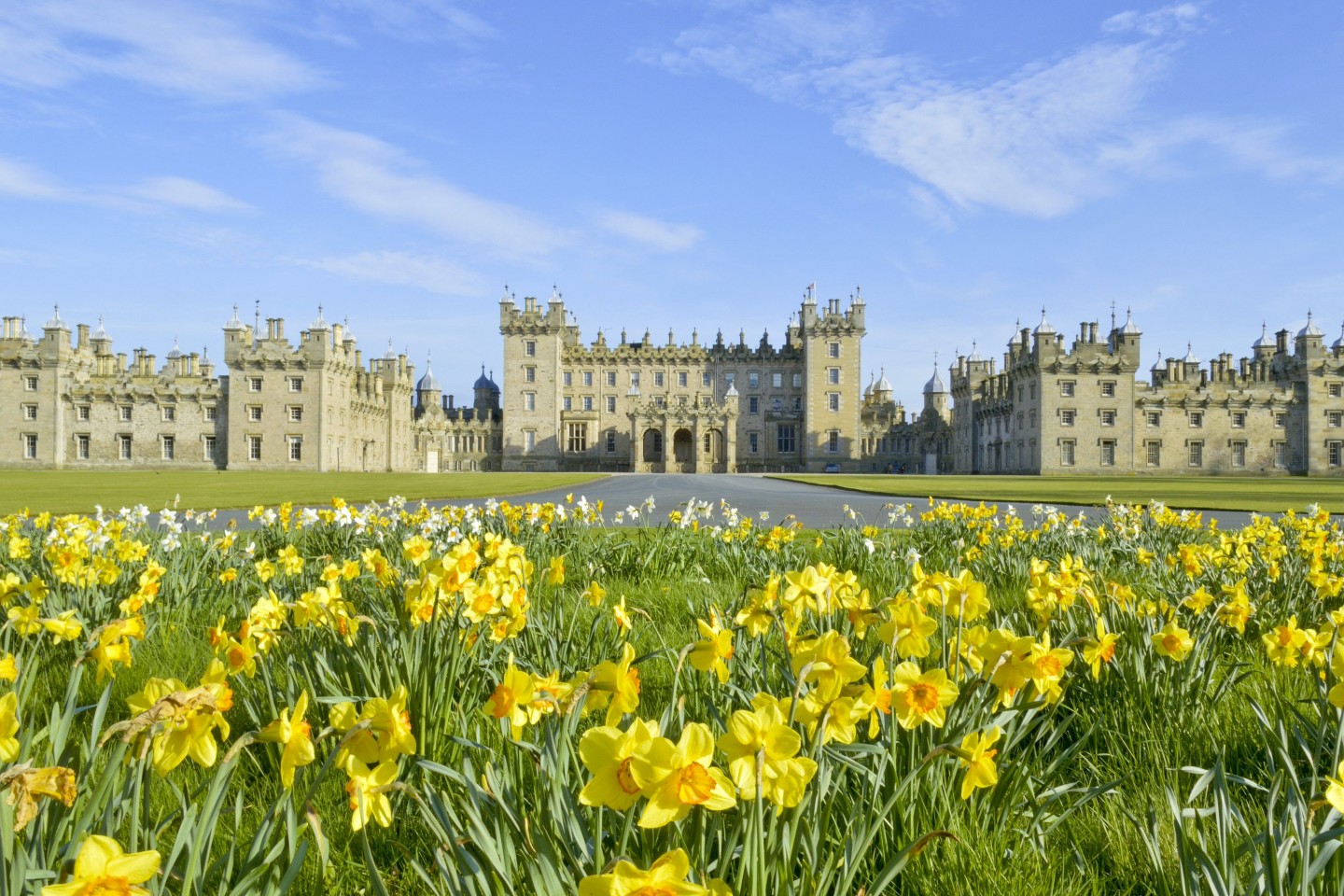 The Tweed Valley, the New Borders Railway and Edinburgh - Greatdays ...