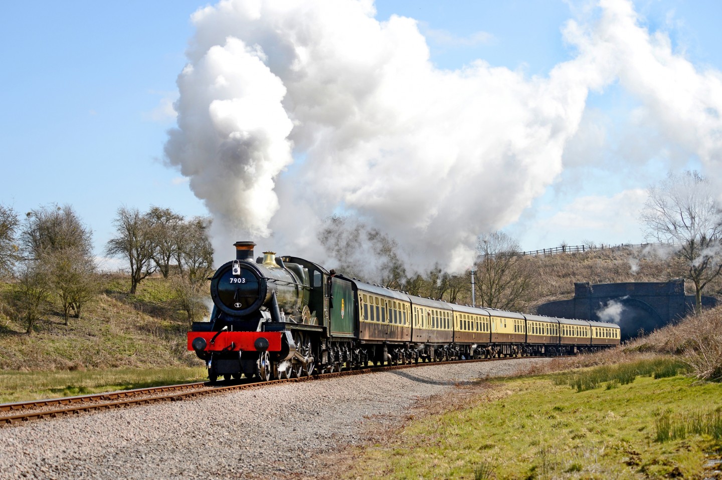 Group tour to Regency Cheltenham Historic Gloucester
