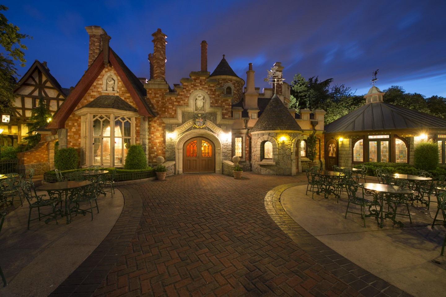 Toad Hall ©Disney - Greatdays Group Travel